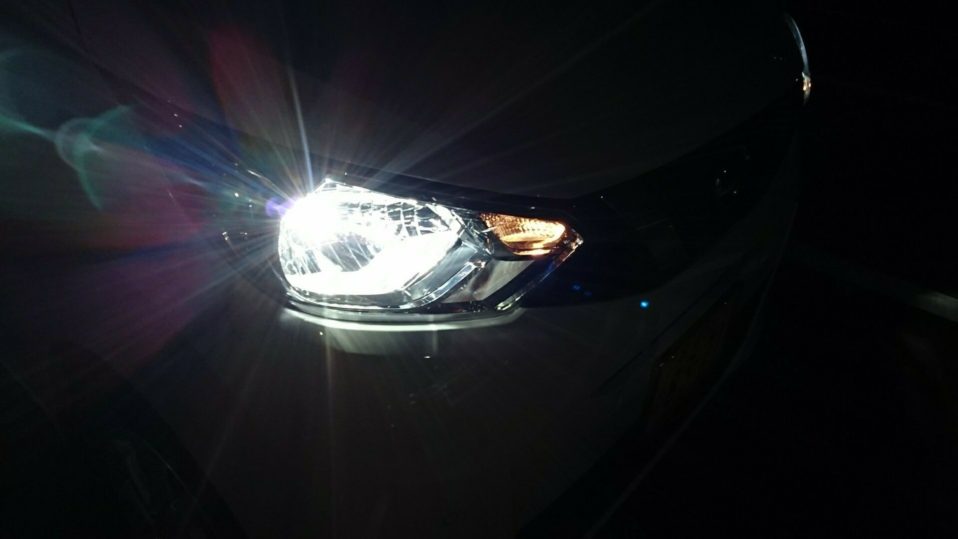 新型デイズ(H19バルブ)のヘッドライトをLED化 | 日本ライティングBlog